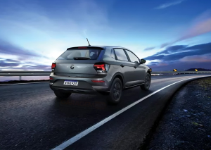 VW Polo automático existe? Veja versões, preço e se vale a pena